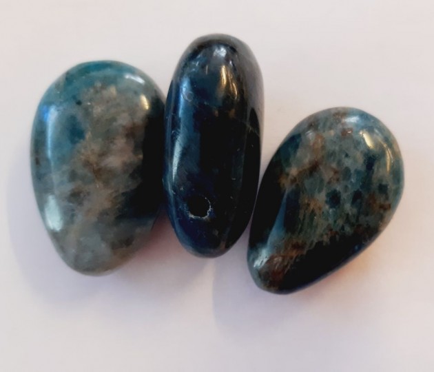 Apatitt, blå anheng med sidehull AAA-kvalitet | Stort utvalg av ...